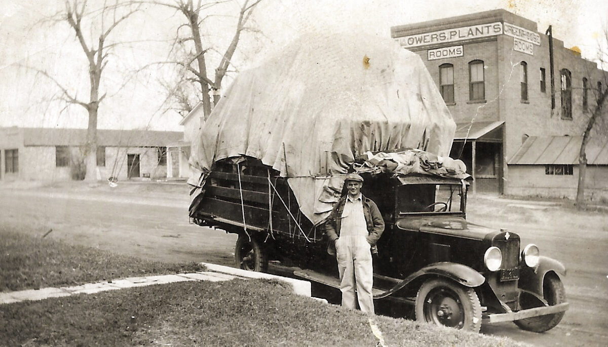 About Us - Golden Van Lines